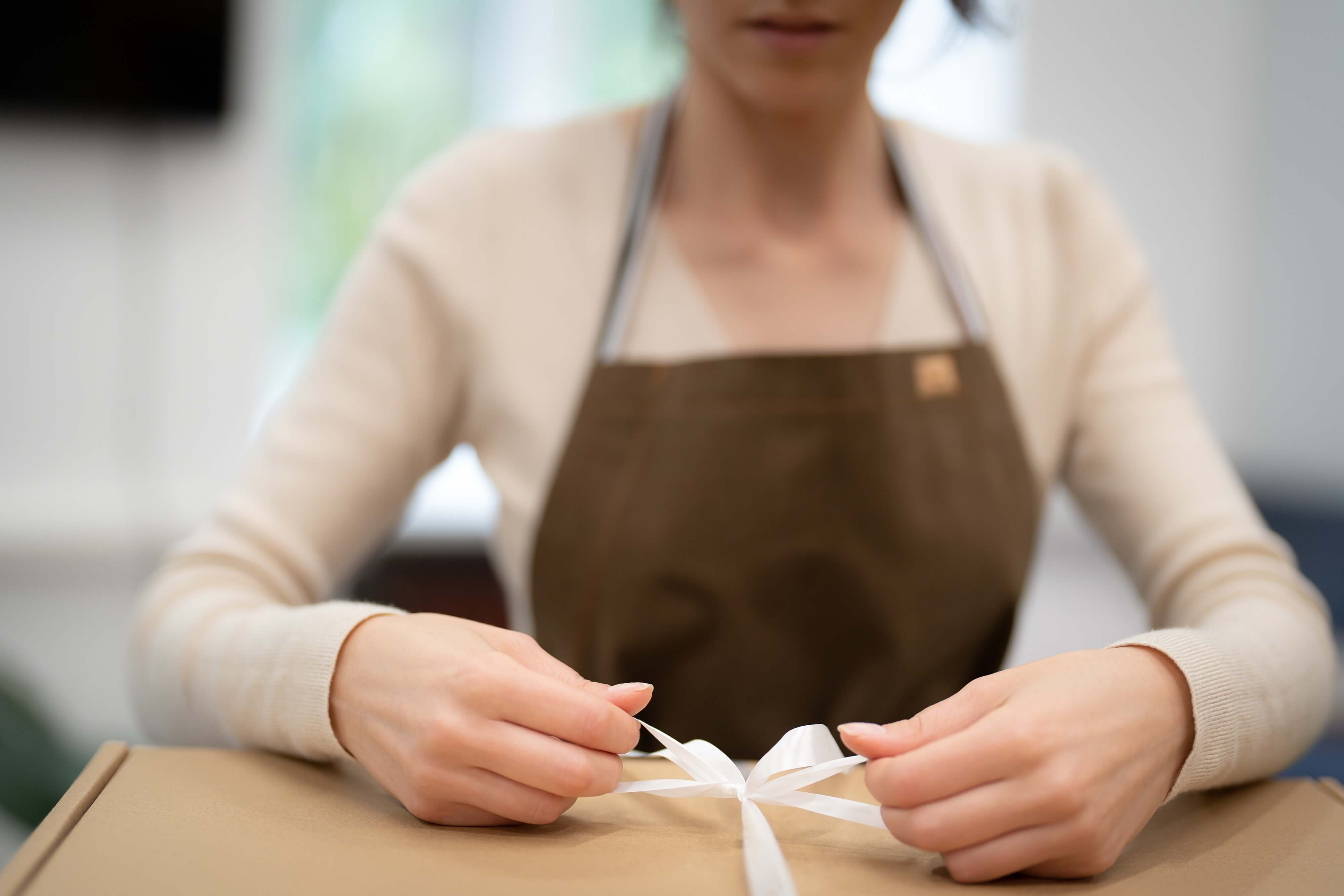 Add Holiday Value Without Offering a Discount | Constant Contact